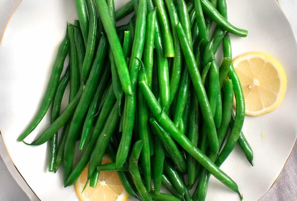 How to Cook Fresh Green Beans Recipe - Love and Lemons