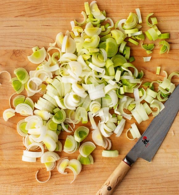 What are Leeks? (And How to Cook Them) Recipe - Love and Lemons
