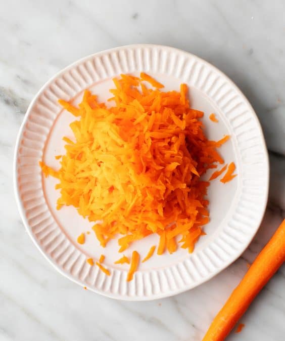 How to Julienne Carrots Recipe - Love and Lemons