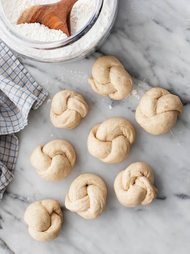 Garlic Knots Recipe - Love and Lemons