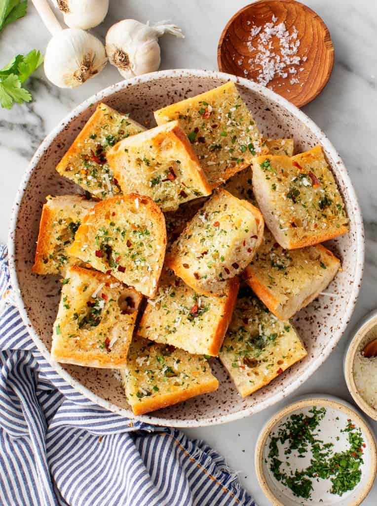Best Garlic Bread Recipe - Love and Lemons