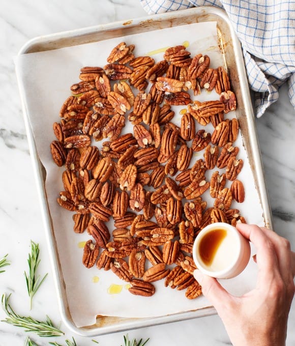 Roasted Pecans Recipe - Love and Lemons