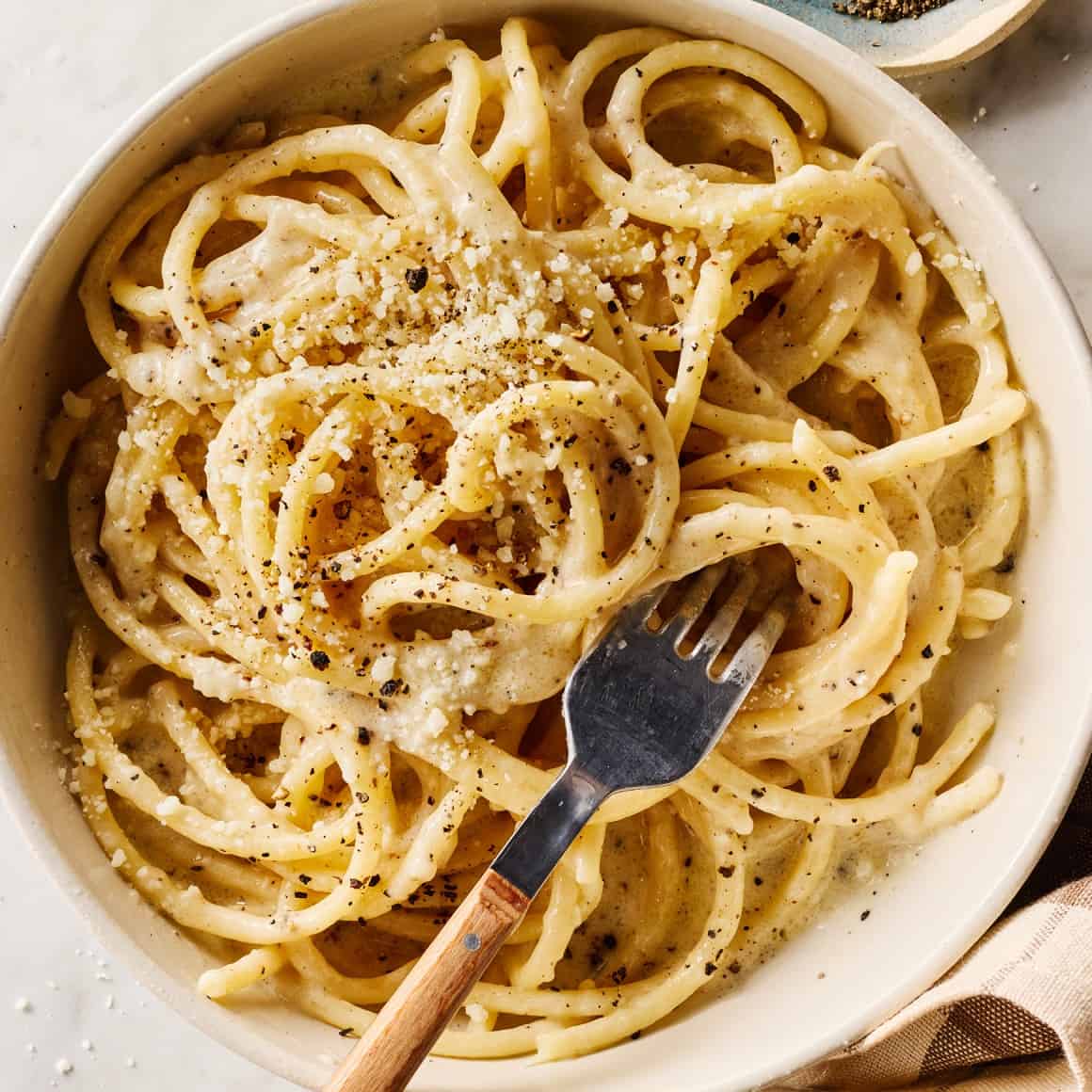 Cacio e Pepe Recipe - Love and Lemons