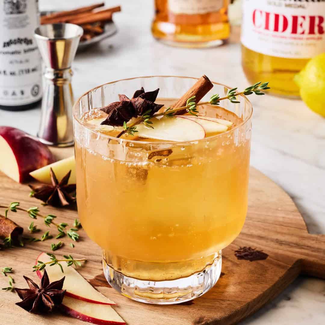 15 Best Thanksgiving Cocktails - Recipes by Love and Lemons