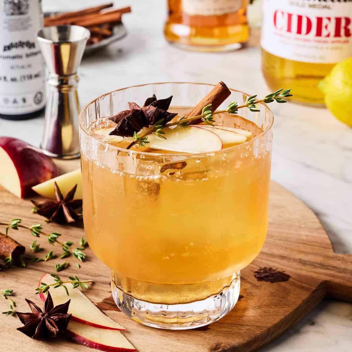 15 Best Thanksgiving Cocktails - Recipes by Love and Lemons
